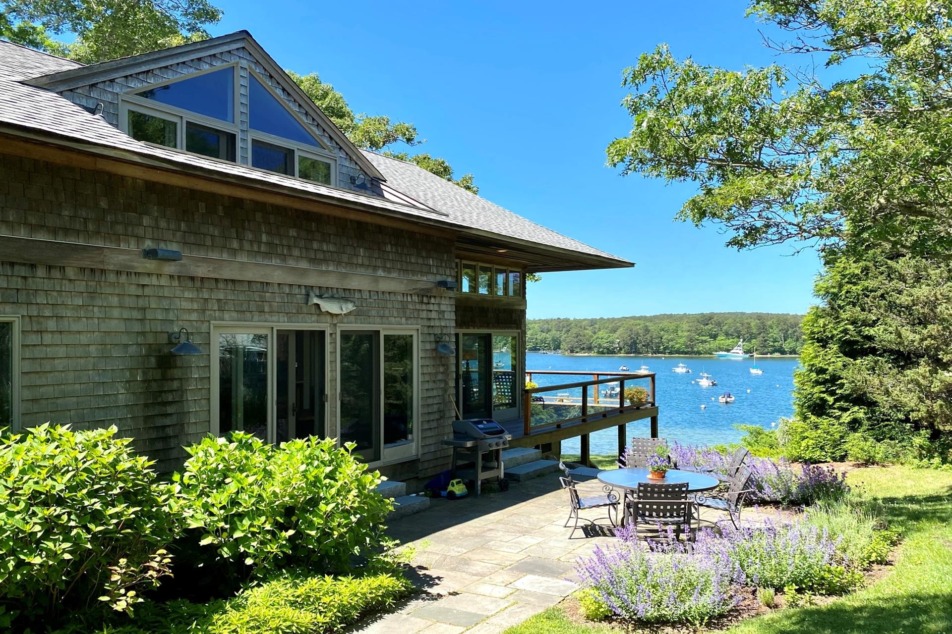 18 Vincent S Way, Vineyard Haven, MA 02568, Pond Front | MLS # 153987