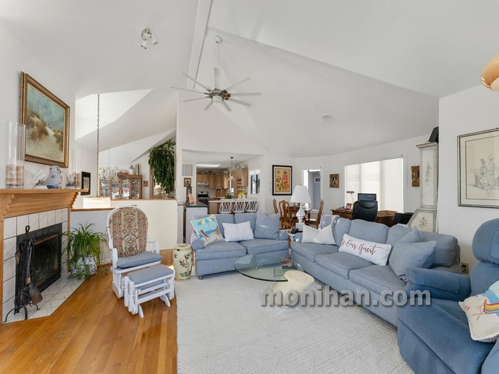 342 E Atlantic Boulevard, Ocean City | Vacation Rental | Monihan Realty