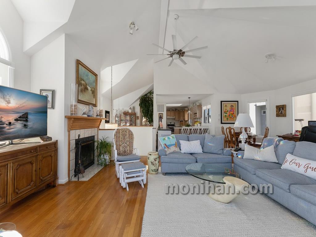 342 E Atlantic Boulevard, Ocean City | Vacation Rental | Monihan Realty