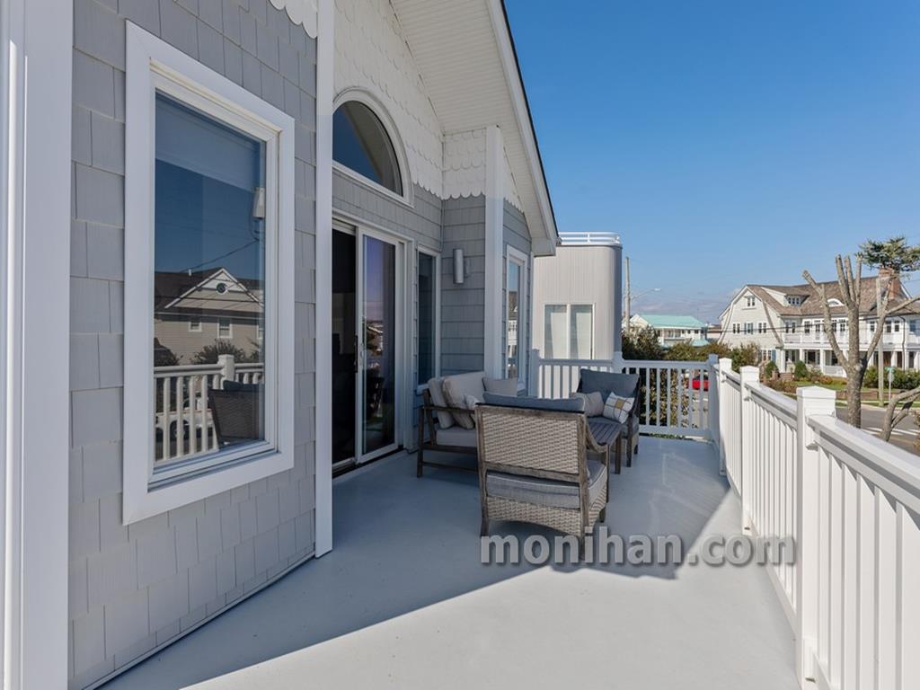 342 E Atlantic Boulevard, Ocean City | Vacation Rental | Monihan Realty