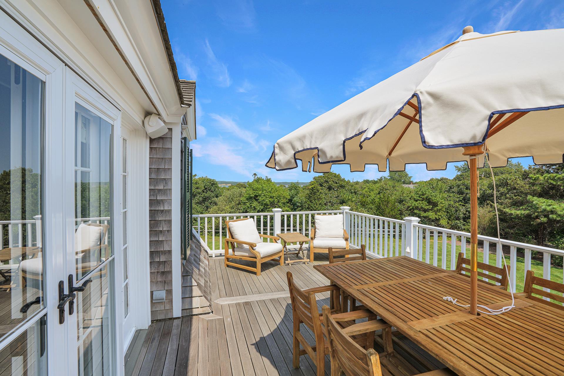 24 Katama Bay View Road | Edgartown Vacation Properties