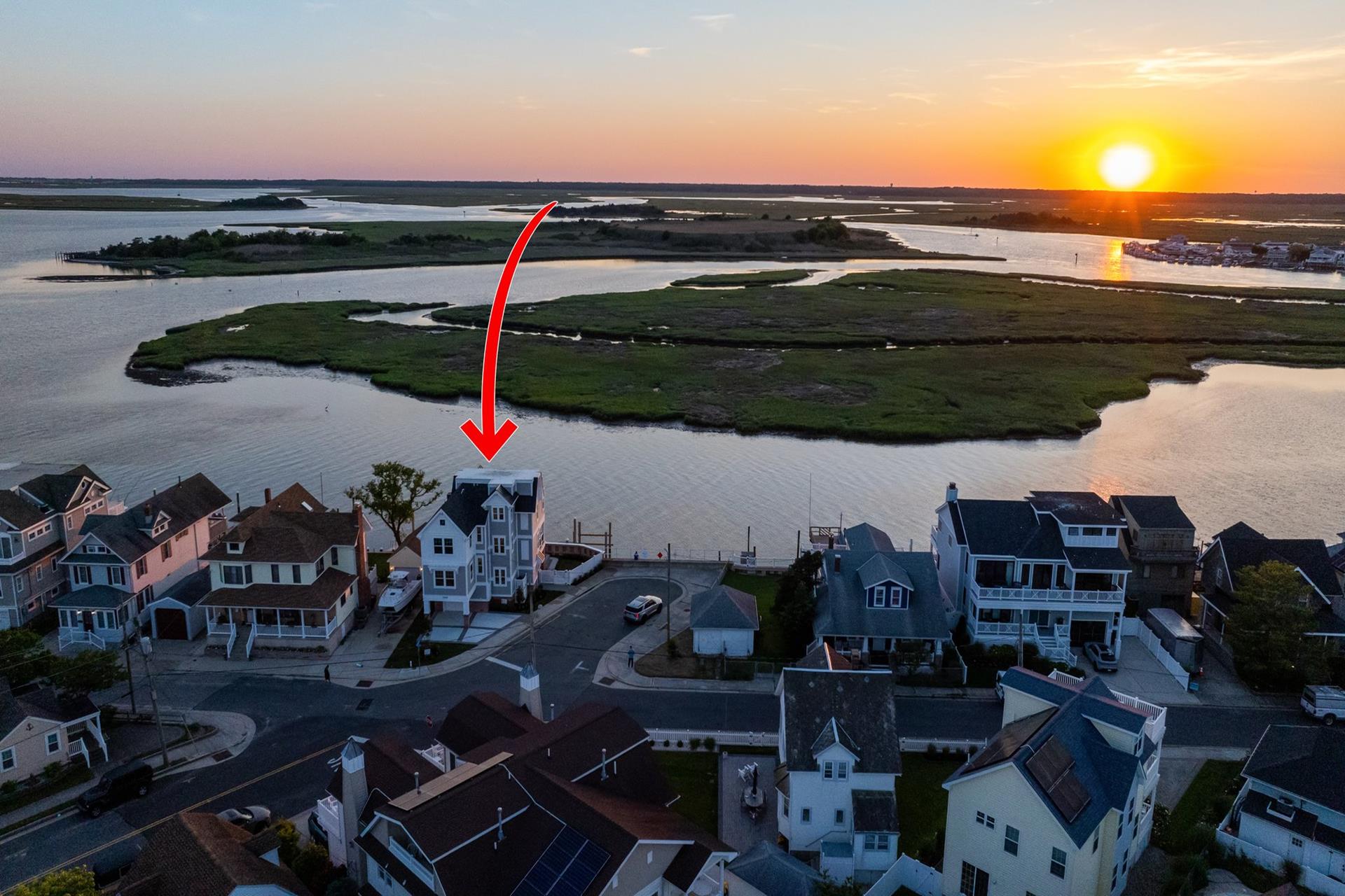 5800 Lake Road, Wildwood Crest | COMPASS RE - Avalon