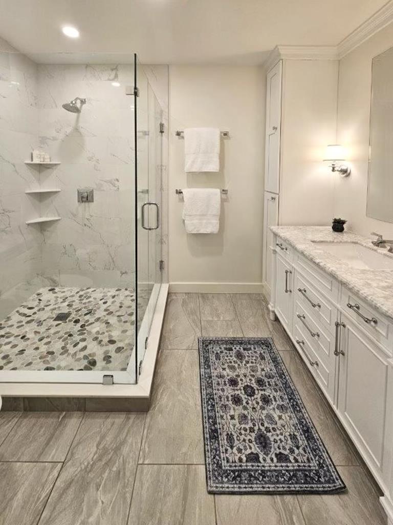 27 Tower Ridge Road, Oak Bluffs, MA 02557, Residential