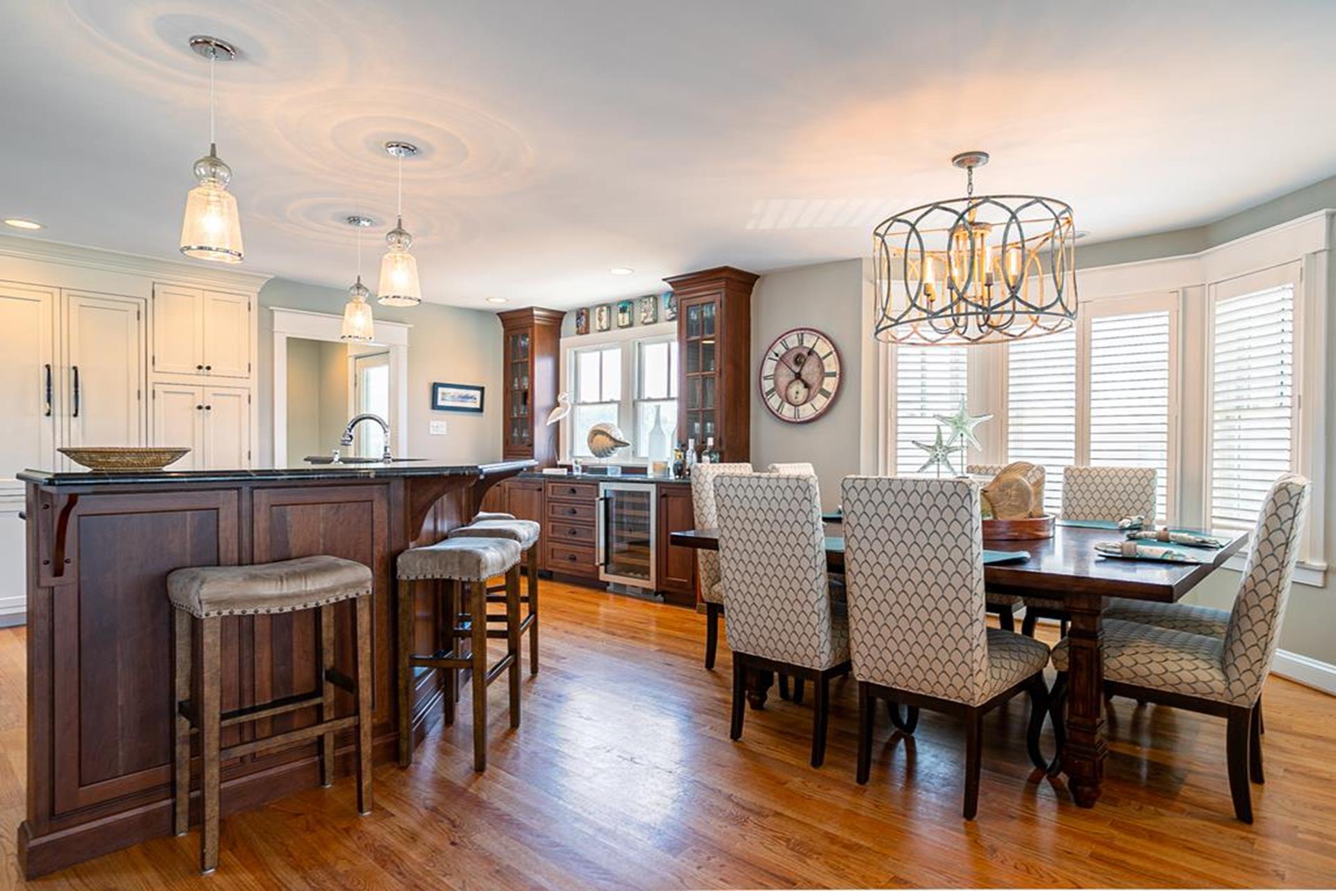 7179 Dune Drive, Avalon | Vacation Rental | Hugh Merkle Team | COMPASS RE