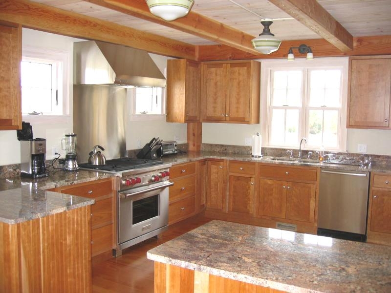 25 Knoll Drive, Edgartown, MA 02539, In Town